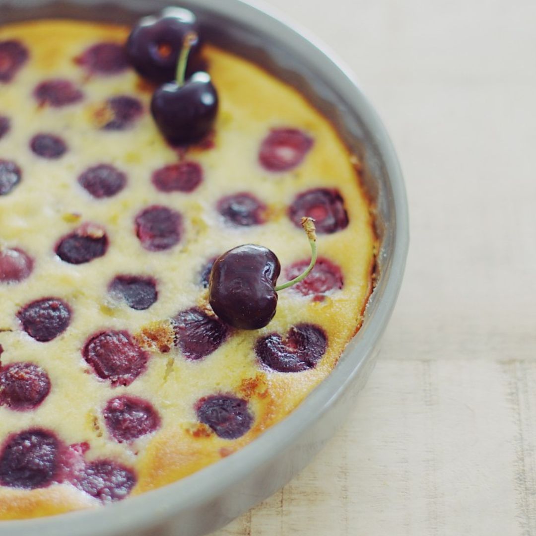 Clafoutis aux cerises, la recette traditionnelle - Blog Pourdebon