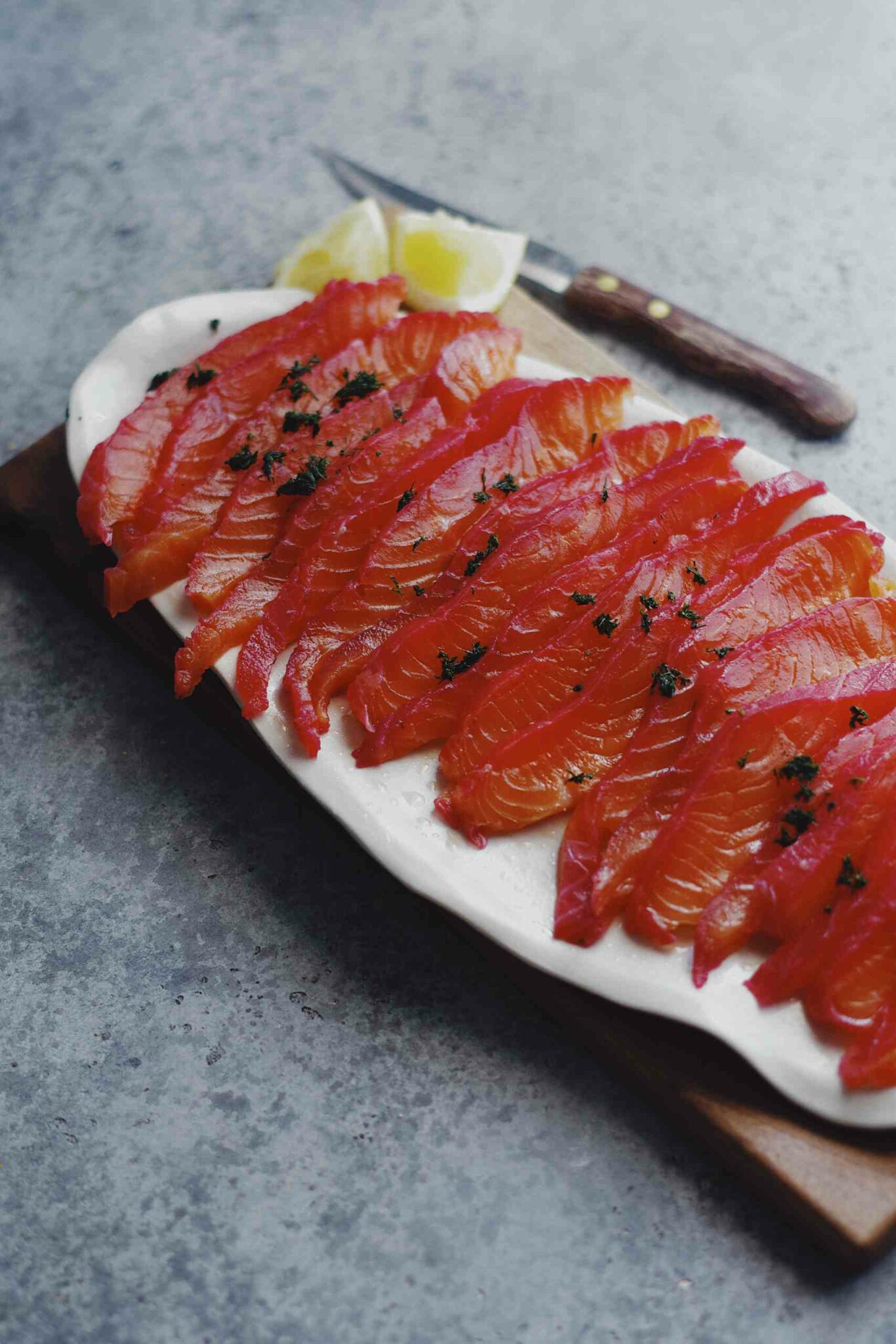 Gravlax de saumon à la betterave - Blog de Pourdebon.com