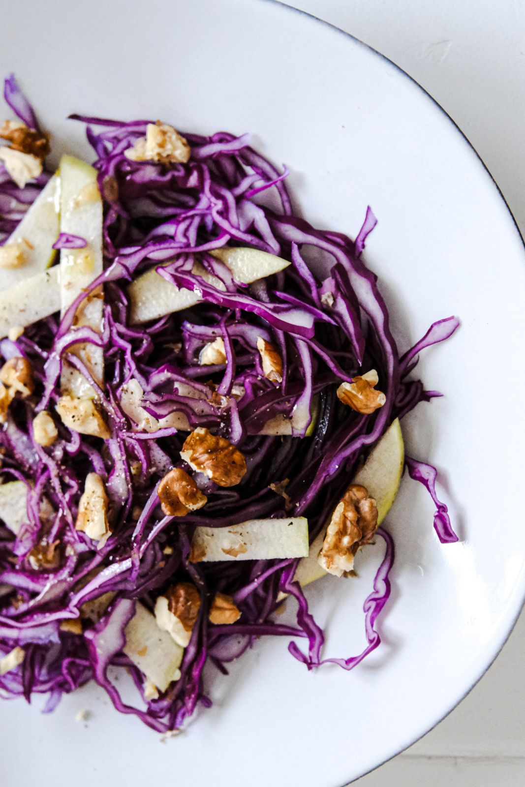 Salade de chou rouge, pommes et noix - Blog de Pourdebon.com